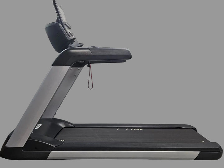 Pre-Owned Precor 731 Treadmill – Push Pedal Pull
